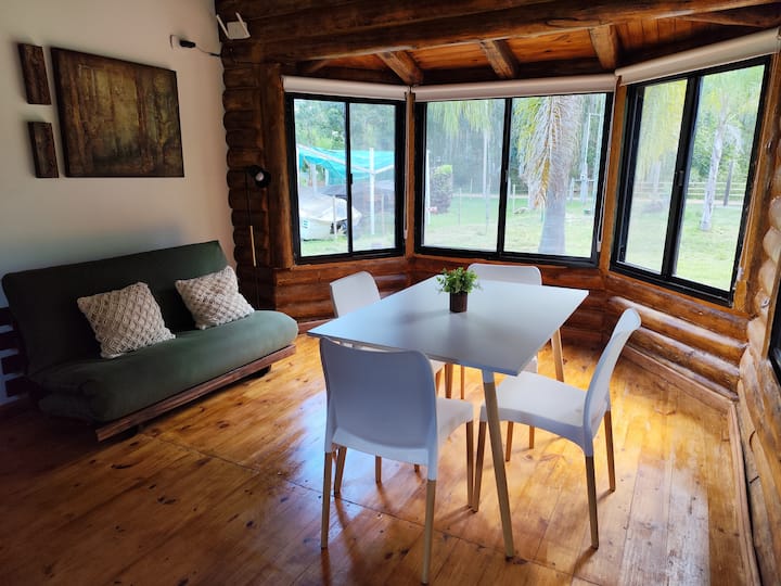 Cabaña A Estrenar En El Bosque, Con Pileta Privada - San José, Argentina