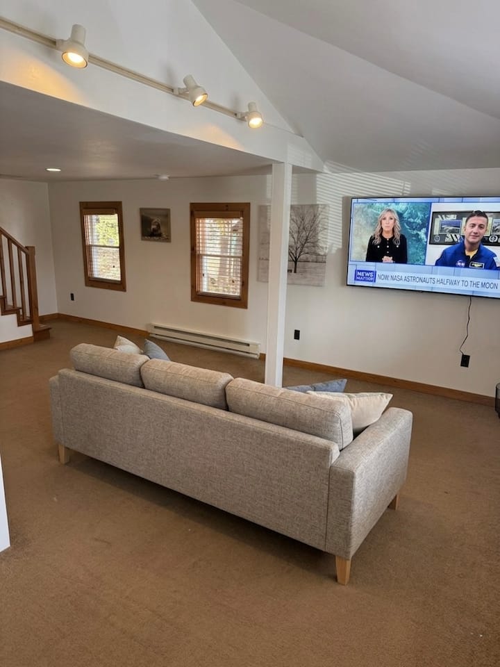 Rustic Pine Home - Lake Placid, NY