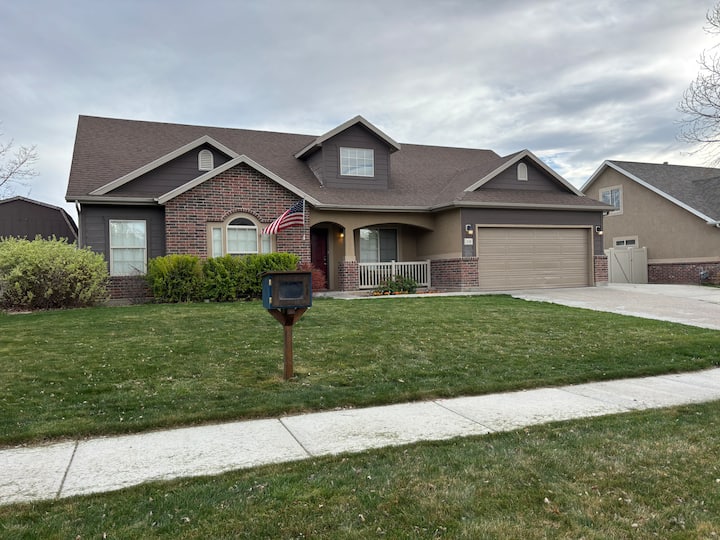 3br Private Retreat W/ Yard & Fire Pit - Springville, UT
