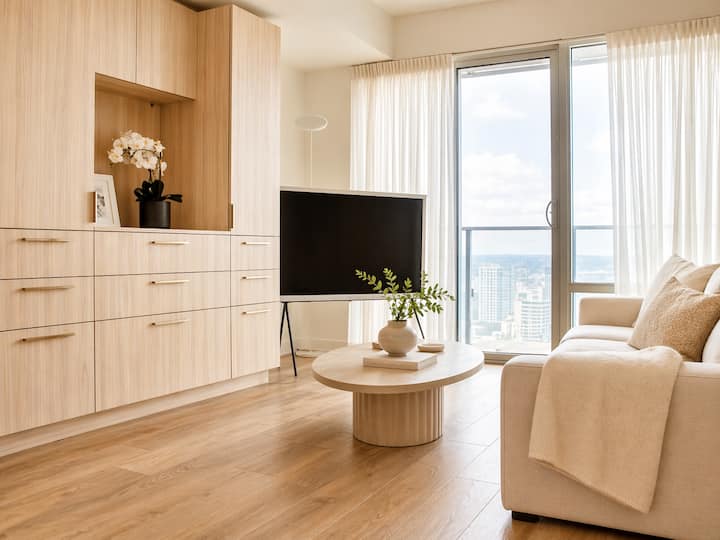 Dt Toronto 1br+den | Sleeps 4| View & Subway - Toronto