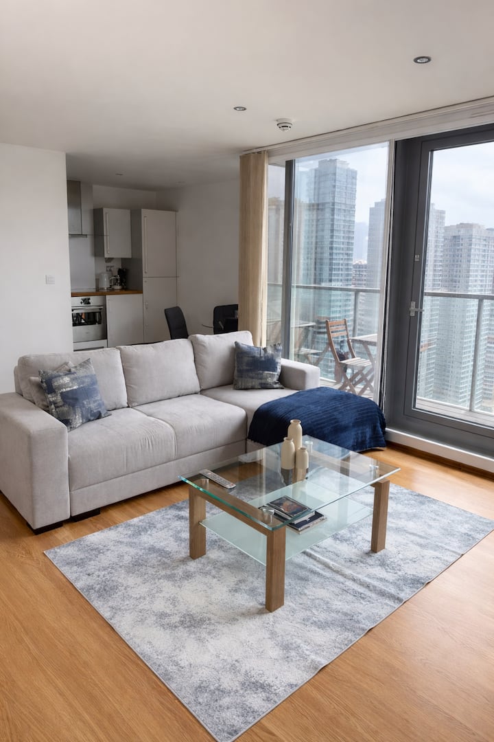 Luxury 2-bed Apt, Canary Wharf - Long Stay - 그리니치