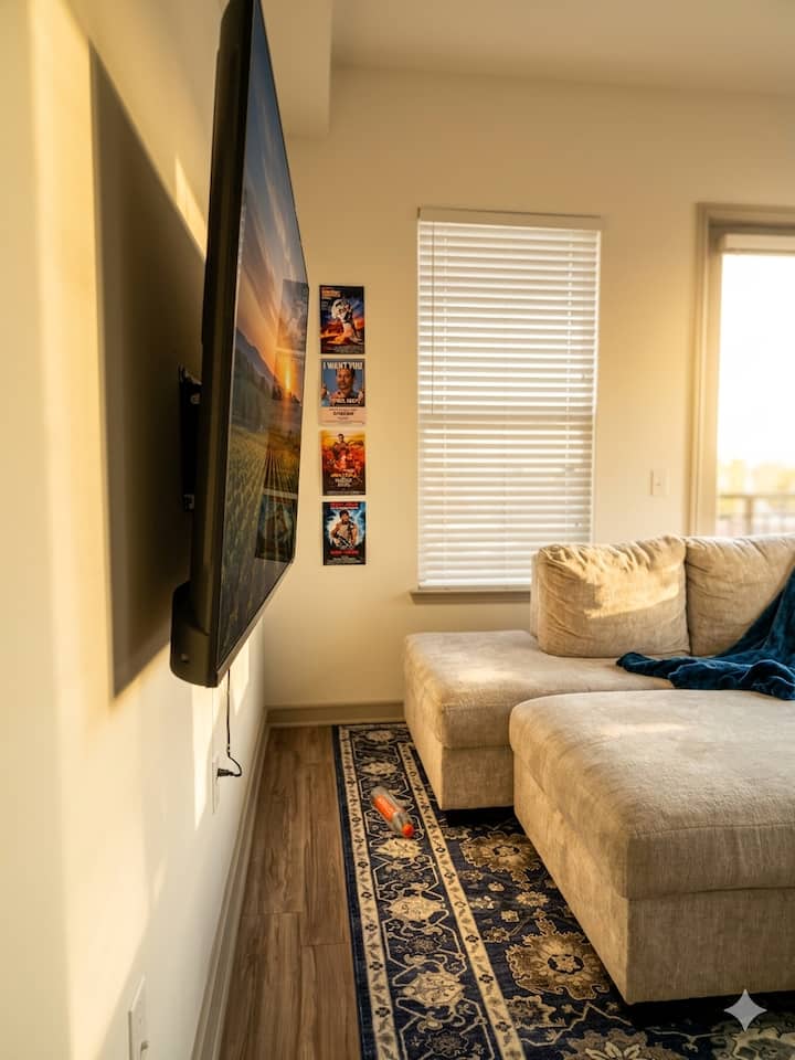 Cozy Designer Suite | Gym & Pool | Dart Access - Irving, TX