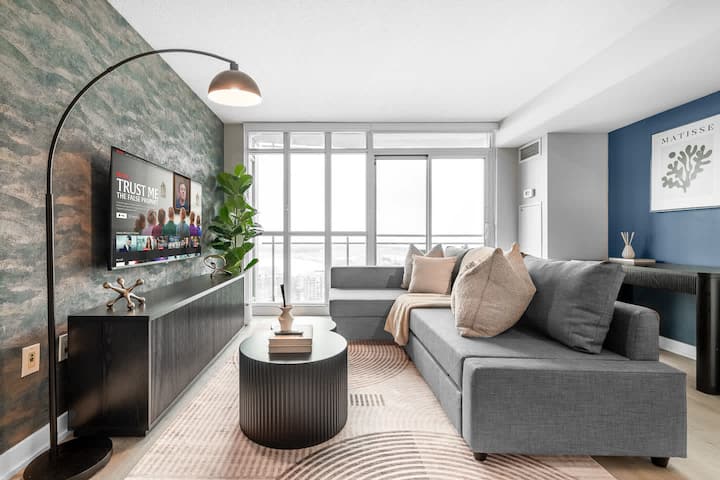 Modern Condo W/ Skyline Views | Near Cn Tower! - 多倫多