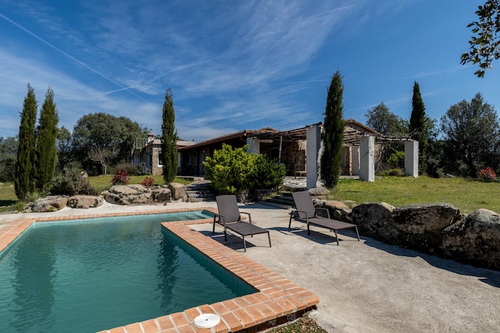 Casa En El Valle Del Tietar - La Adrada