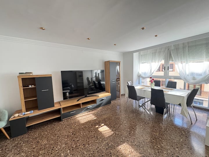 Mínimo 11 Días- Cuevas De San José Y Playa - Villavieja, España