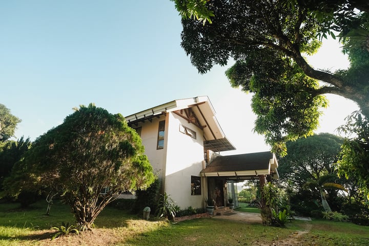 Balai Sa Bukid (Adlawon Vacation Farm) - Balamban