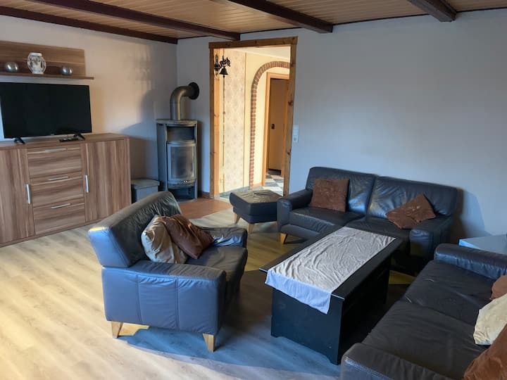 Monteur Wohnung Gästehaus Bi Uns To Hus - Wiesmoor