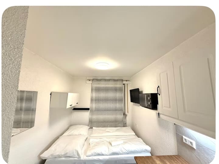 Zentral Direkt Am Hauptbahnhof Krieger 4 - Stuttgart