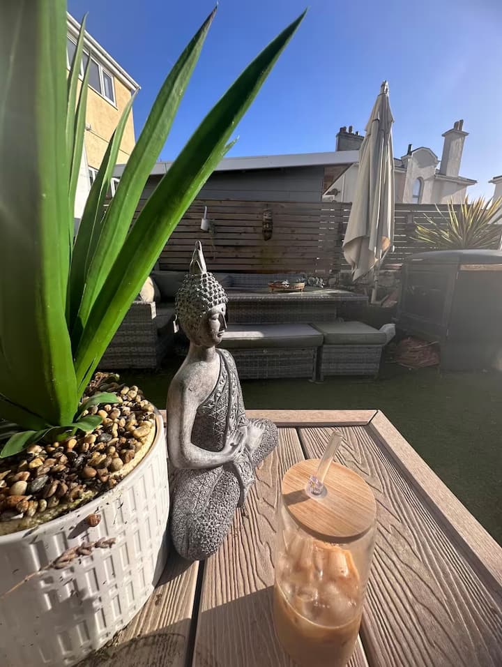 Family Sanctuary 4 Bedroom House, Parking &Hottub - Newton Abbot