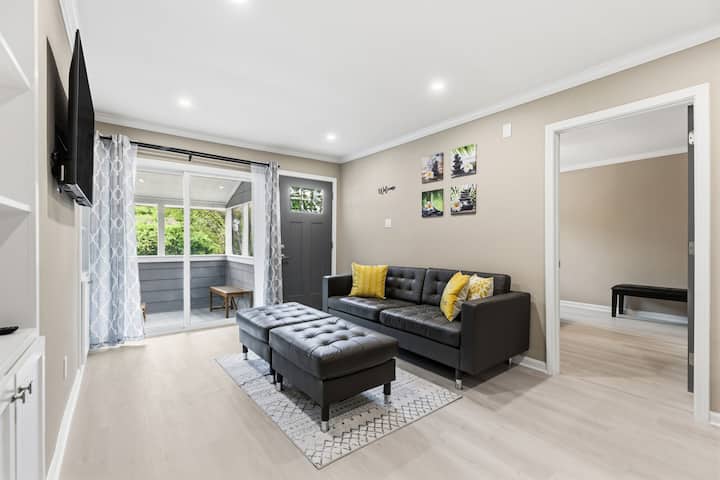 2br Modern•w/d•smarttv•pool Access•energy Corridor - Houston