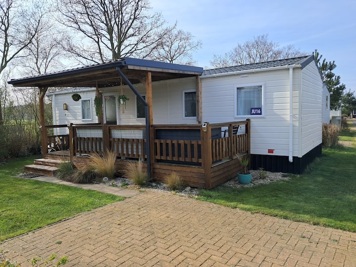Vakantiechalet In Het Stranddorp Renesse (Zl) - Renesse