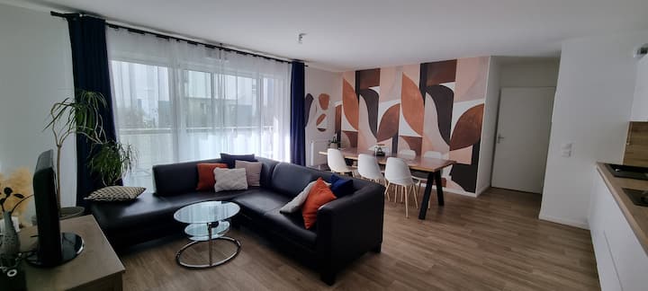 Appartement En Rez-de Jardin Au Bord Du Golfe - Séné