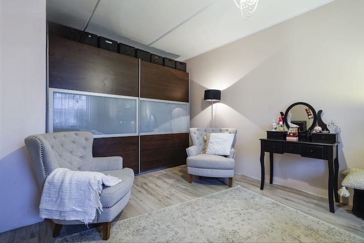 Cosy Flat By Sea & Old Town Center - Tallinn