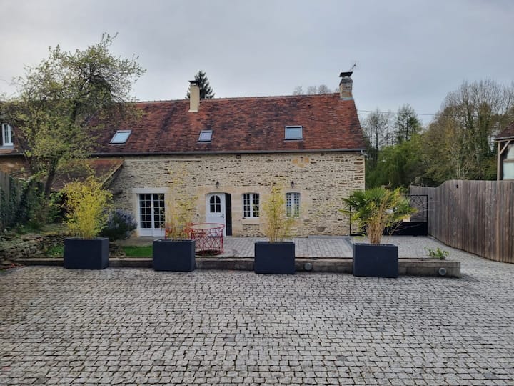Jolie Maison Avec Piscine Chauffée - Argentan