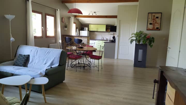 Bel Appartement Au Calme Face Aux Montagnes. - Espelette