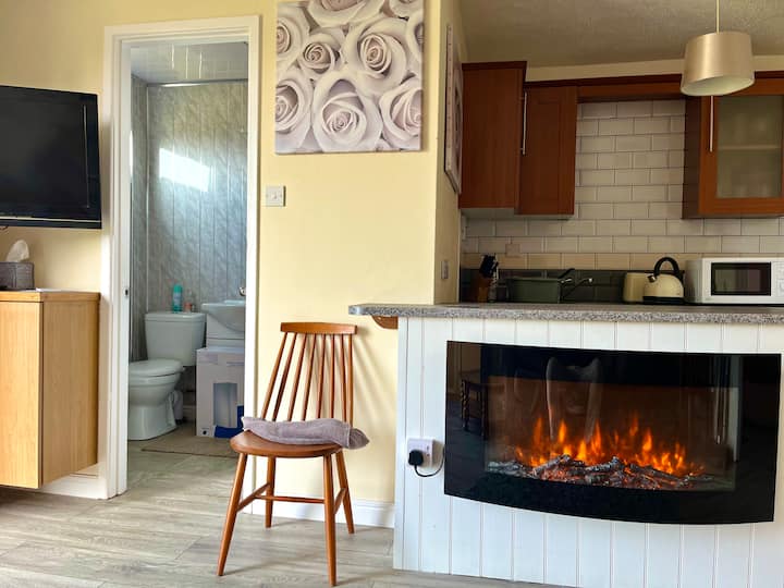 Norfolk Coastal Holiday Chalet - Winterton-on-Sea