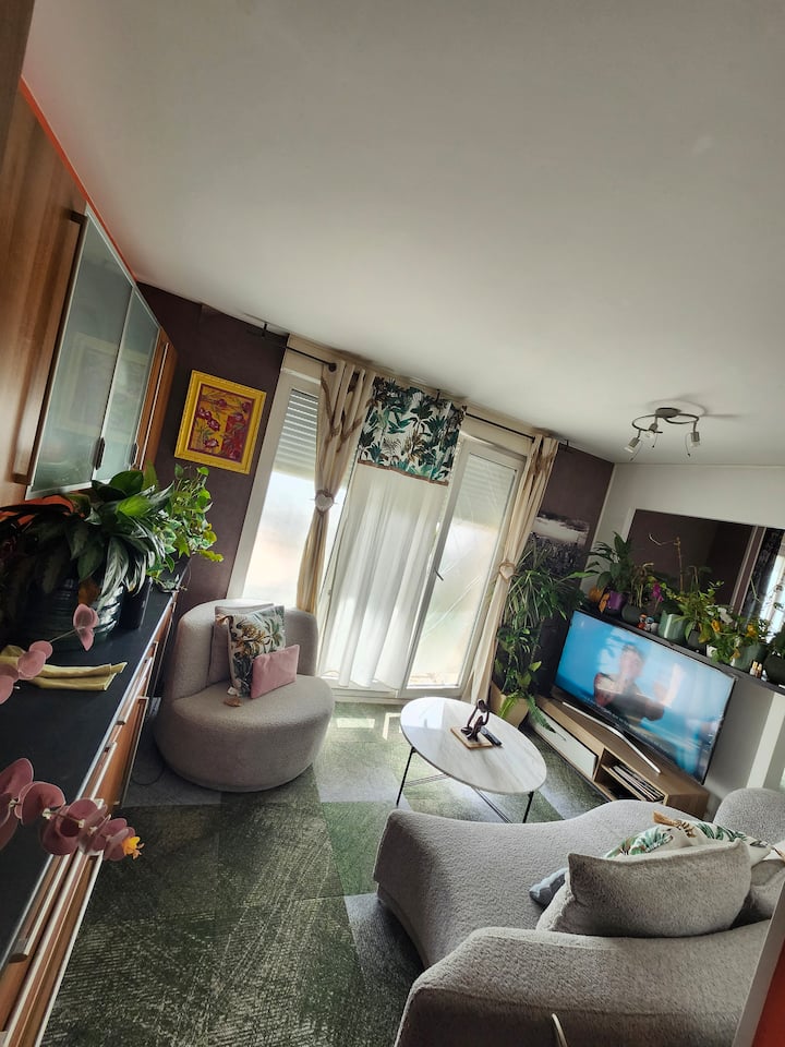 Appartement Avec Jardin Pour Un Air Merveilleux - Rungis