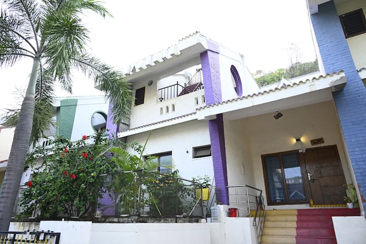 Coastique Villa | 10 Min Drive To Rushikonda Beach - Visakhapatnam