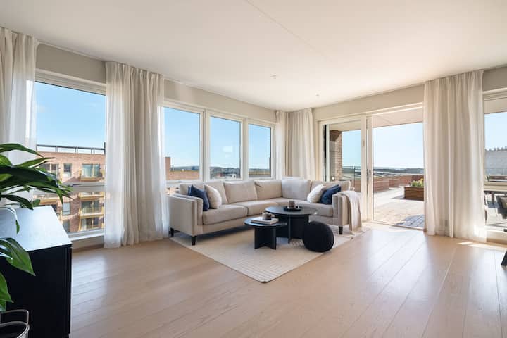 Toppleilighet M/ Garasjeplass & Privat Takterrasse - Oslo