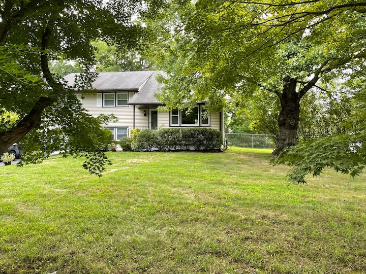 Cozy Home Away From Home - Morristown, NJ