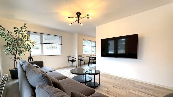 9 Guests/4br/parking/serta Beds/hakodate Parkfront - 函館市
