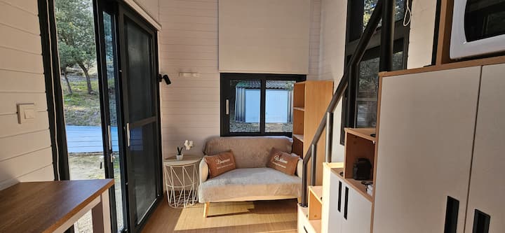 Tiny House Avec Jacuzzi Dans La Colline - Cadenet