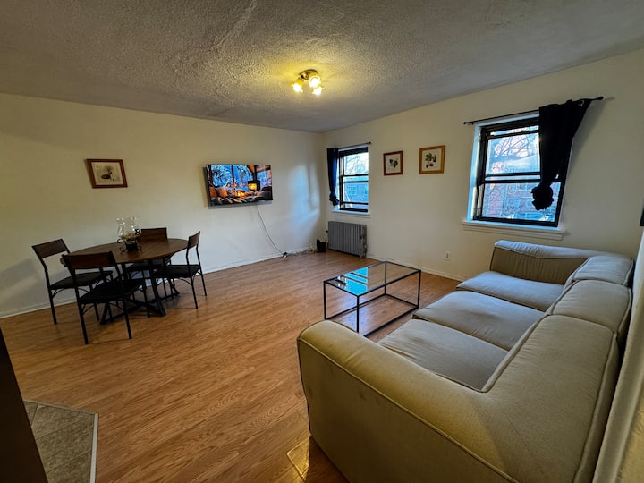 2 Bedroom Apt In Queens Near St. John's University - Laurelton - Queens NY