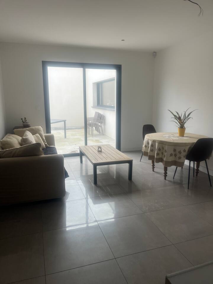 Appartement Dans Un Centre éQuestre Avec Jardin - Parentis-en-Born