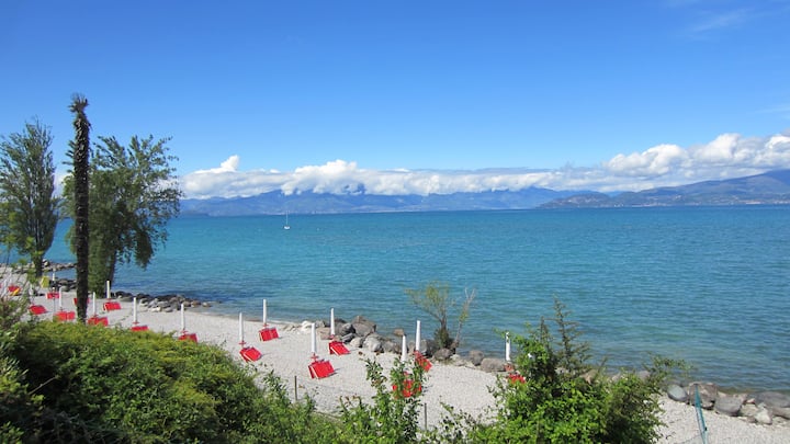 Nuovo Annuncio Casa Amelia's Front Lake - Peschiera del Garda