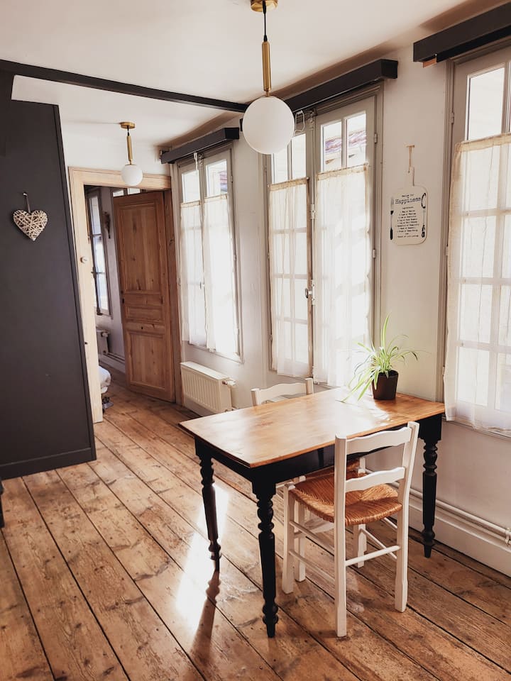 Appartement Central, Lumineux Et Plein De Charme - Montreuil-sur-Mer