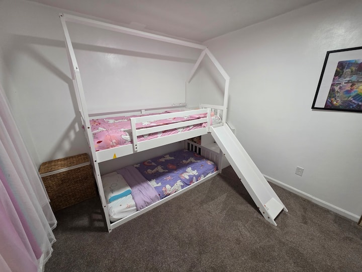 5 Minutes From The Beach And Super Kid Friendly! - Virginia Beach, VA