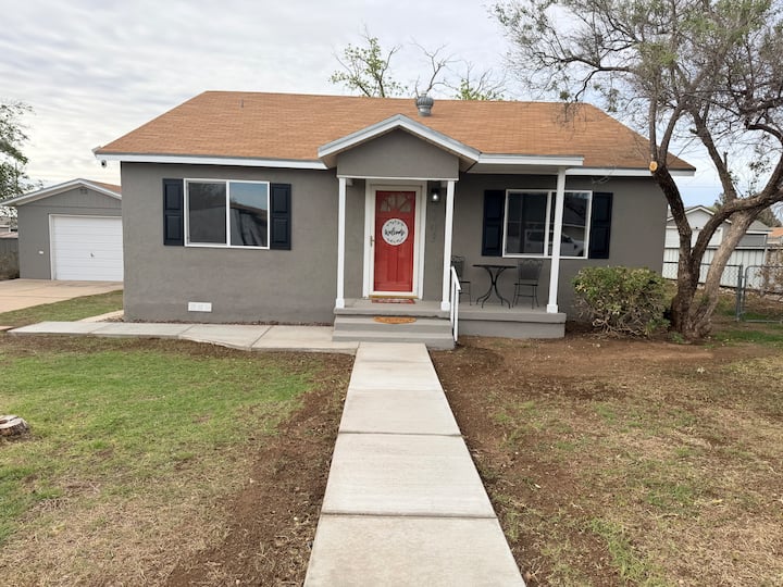 Desert Nest - Carlsbad, NM