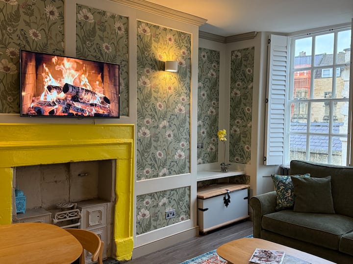 Beau Street Town Centre Georgian Apartment - Bradford-on-Avon