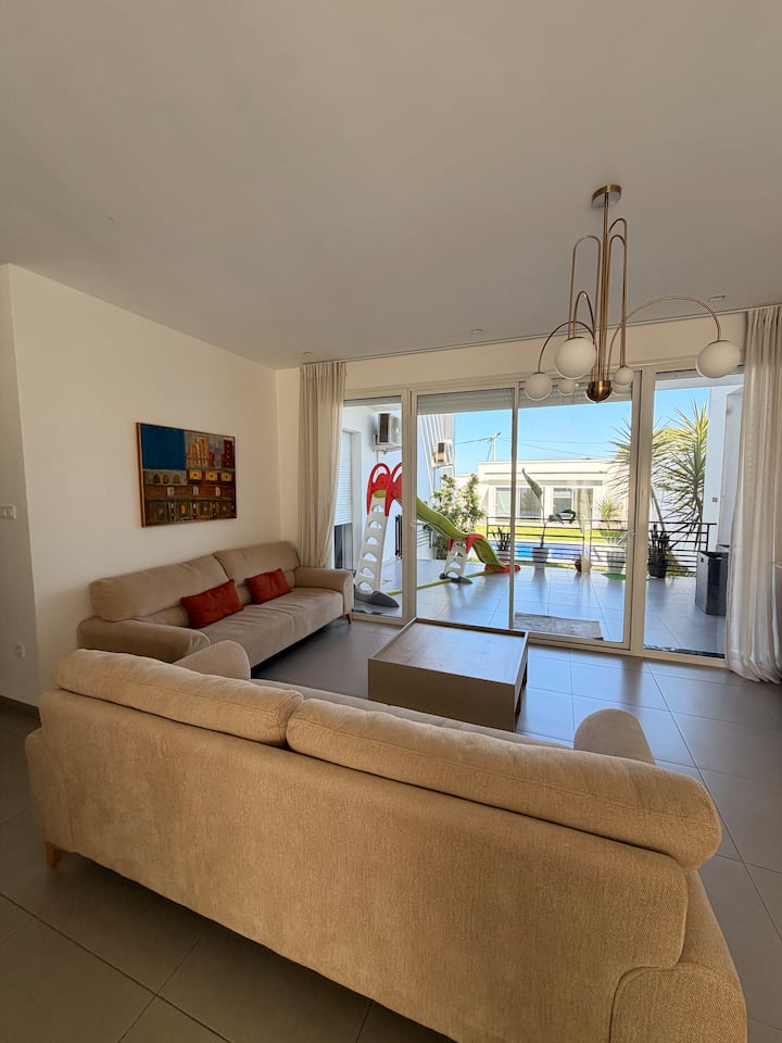 Appartement Rdc Avec Accès Piscine Et Jardin Alger - Algiers