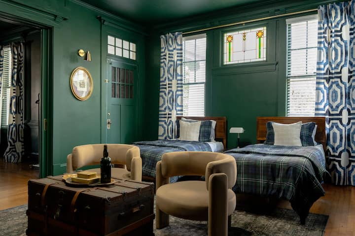 2 Room Suite, 5 Min To Food And 17 Min To Bragg. - Fayetteville, NC