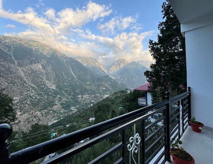 Kinnaur Kailash Homestay W/ Home Meals, Hp - Kalpa