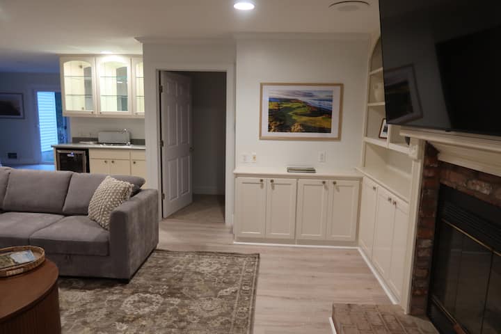Bandon Ranch - Newly Renovated Next To Sheep Ranch - Bandon, OR