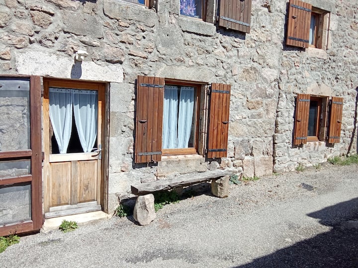 Le Titanic Bas - Lamastre