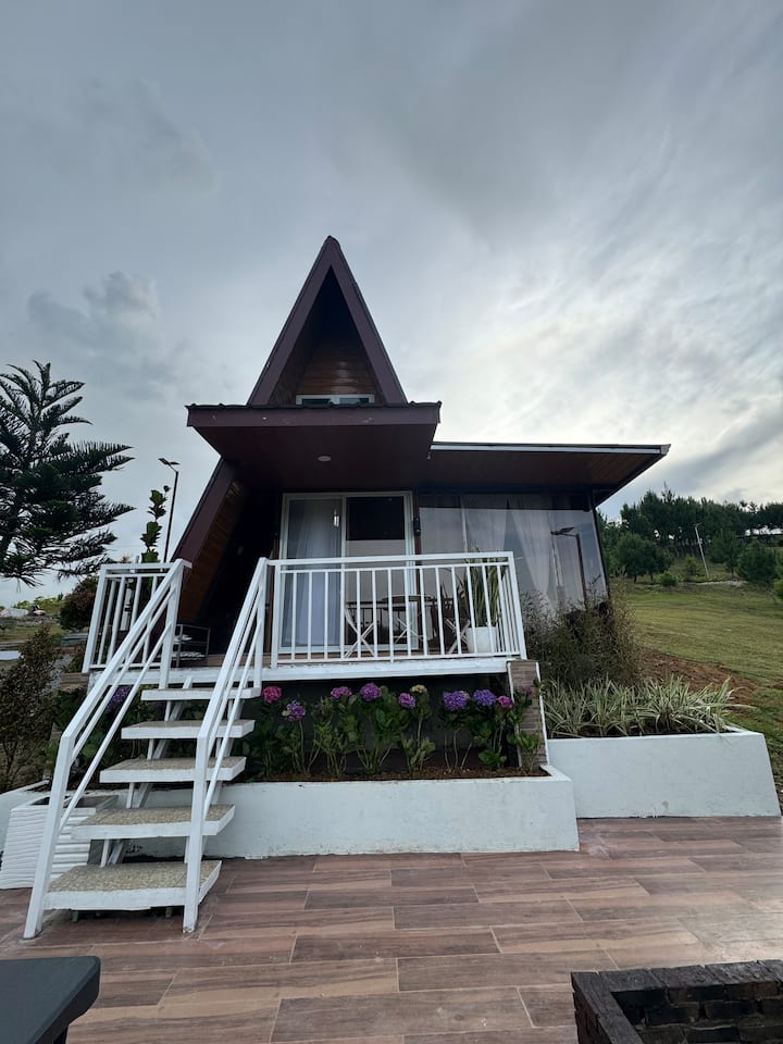 Staycation In Buda - Villa Remedios - Davao City