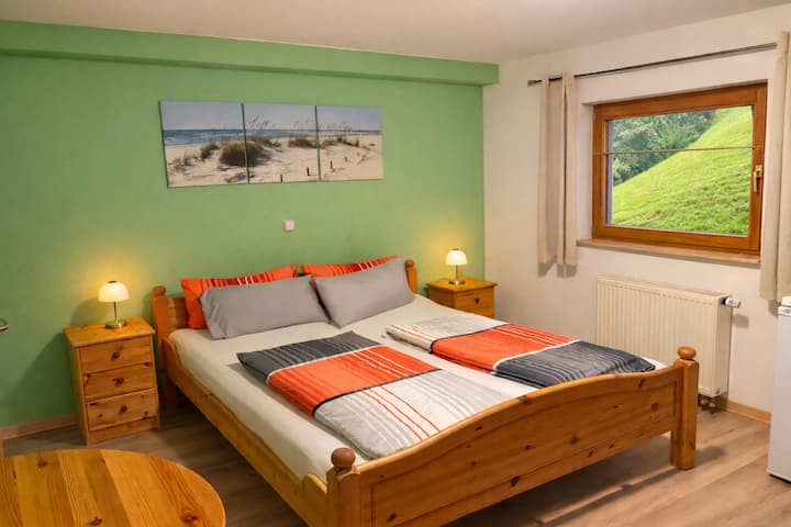 Waldhaus Lahnstein - Zimmer 6 Im Untergeschoss - Koblenz