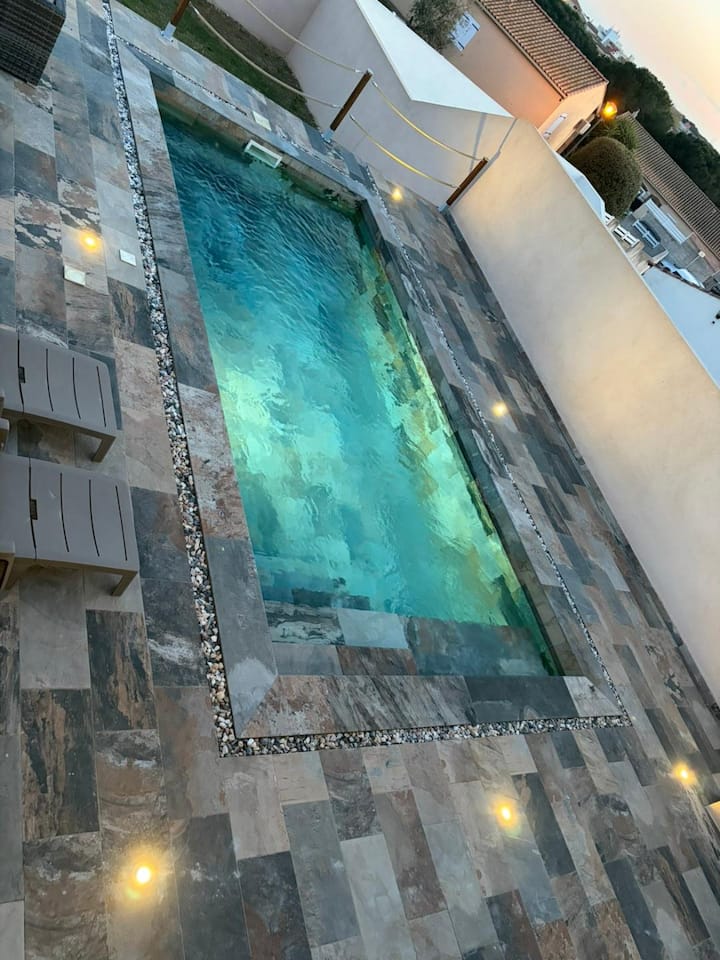 Maison Villa 8 Personnes Bord De Mer Avec Piscine - Port-de-Bouc