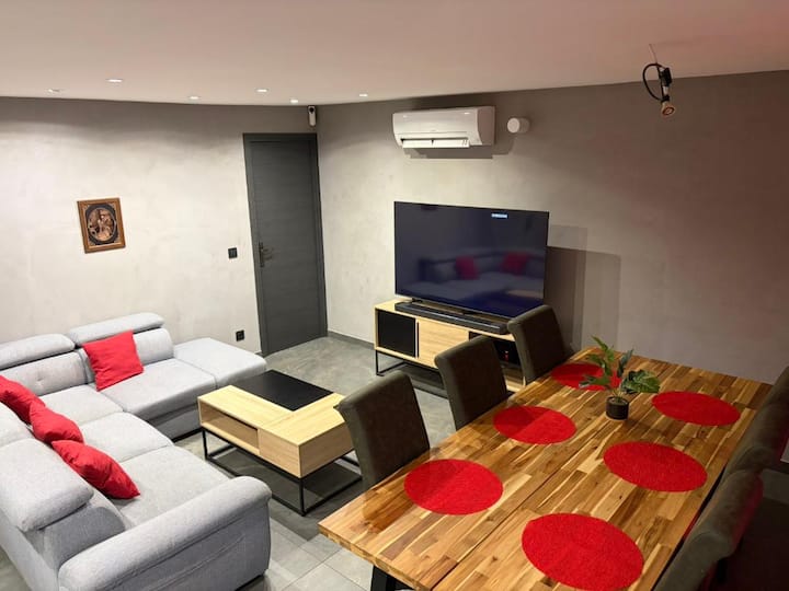 Maison Villa 8 Personnes Bord De Mer Avec Piscine - Port-de-Bouc