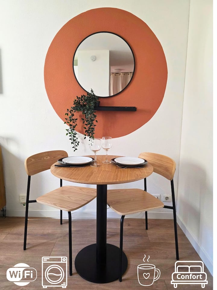 Studio Neuf Intramuros, Calme, Idéal Festival - Avignon