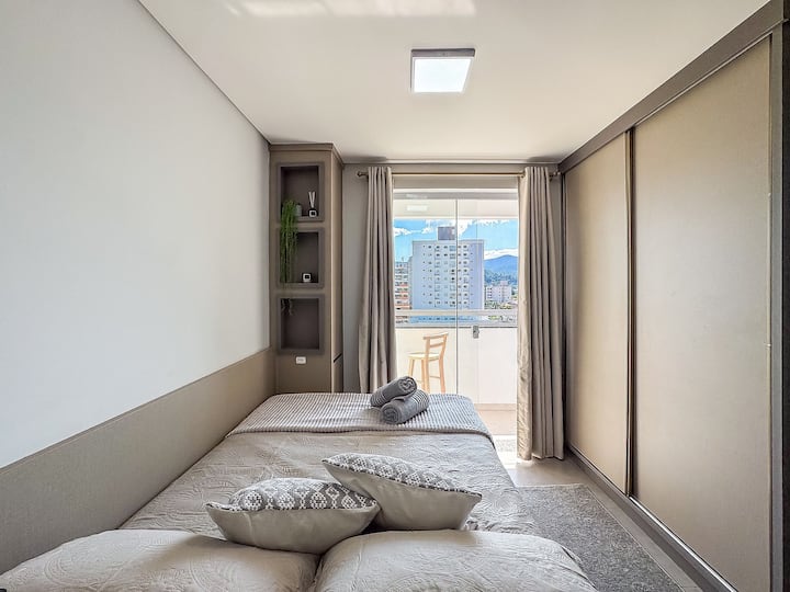 Flat Completo P/ Até 3 Ao Lado Da Faculdade - Brusque