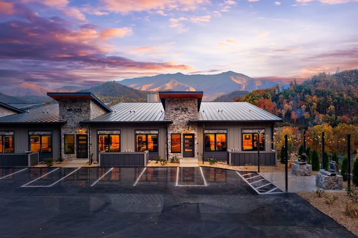 *5minwalk To Gatlinburg,movie,indr Pool,mtn View, - Gatlinburg, TN