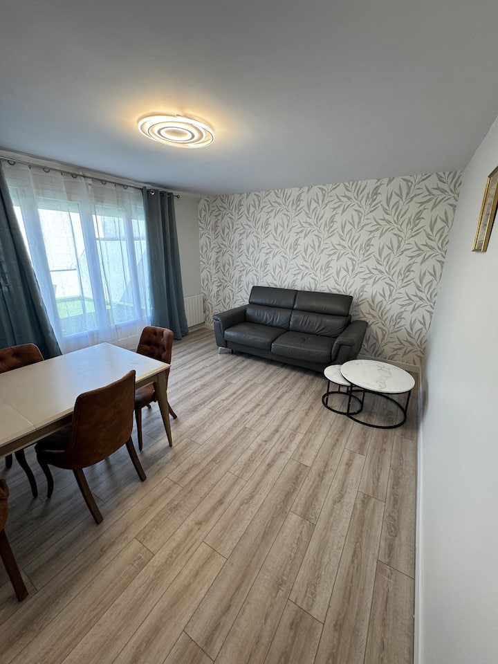 F3 Familiale Avec 2 Terrasses - 15min D’orly - Savigny-sur-Orge