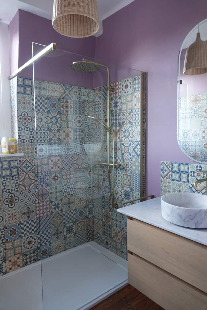 1 Pretty Room, Subway, Forest & Restaurants - La Hulpe