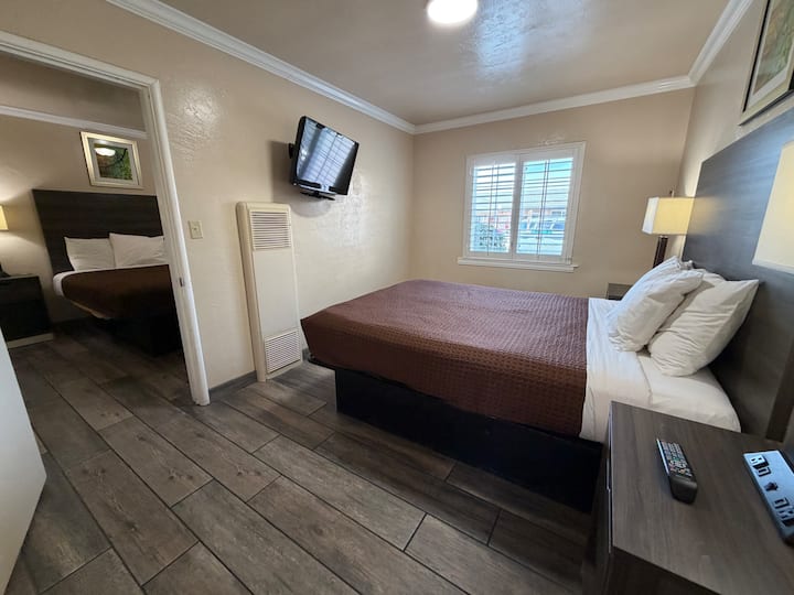 2 Queen Bed Suites - Morro Bay, CA