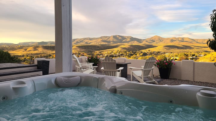 Hot Tub With Mountain Views, Golfer's Dream! - Prescott Valley, AZ