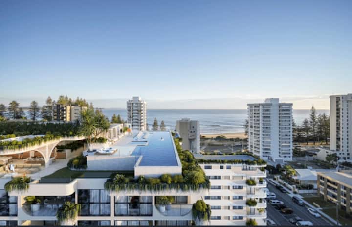 Snapper Rocks • Rainbow Bay Luxury Surf Stay - Coolangatta